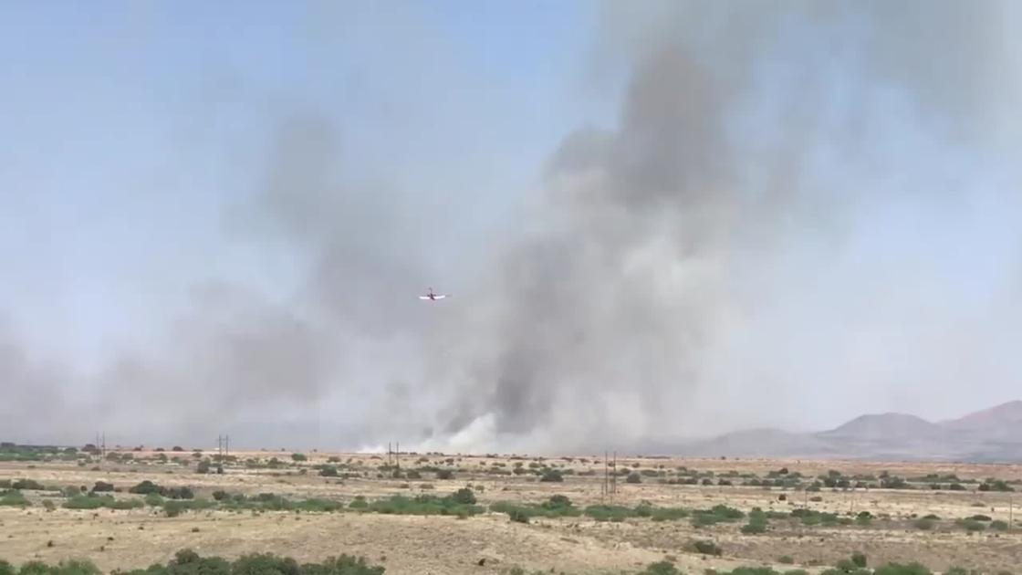 Air Tanker drops retardant on wildfire near Fort Huachuca. | Local news ...