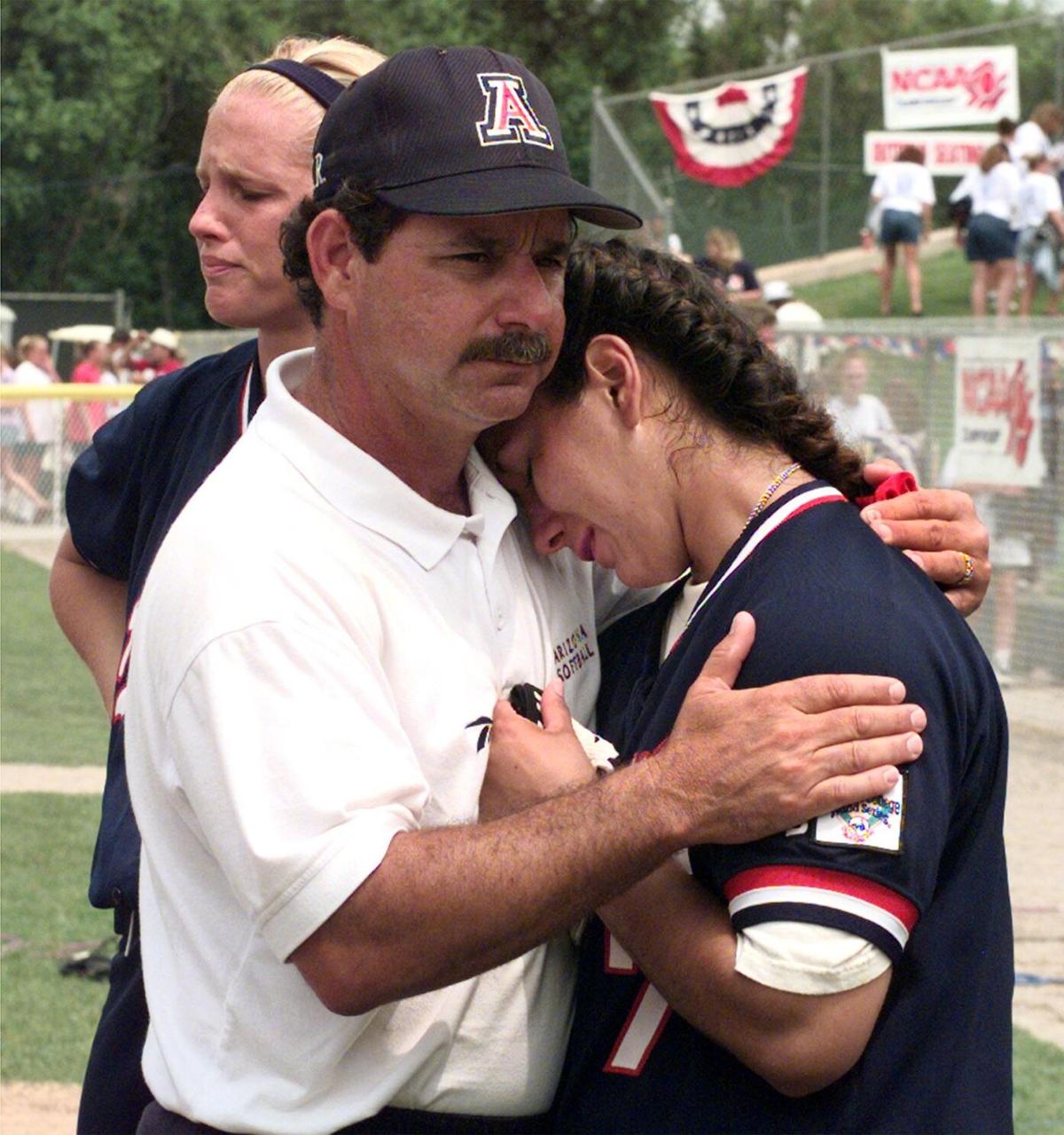 Mike Candrea retires after 36 years, 24 WCWS appearances and 8 national ...