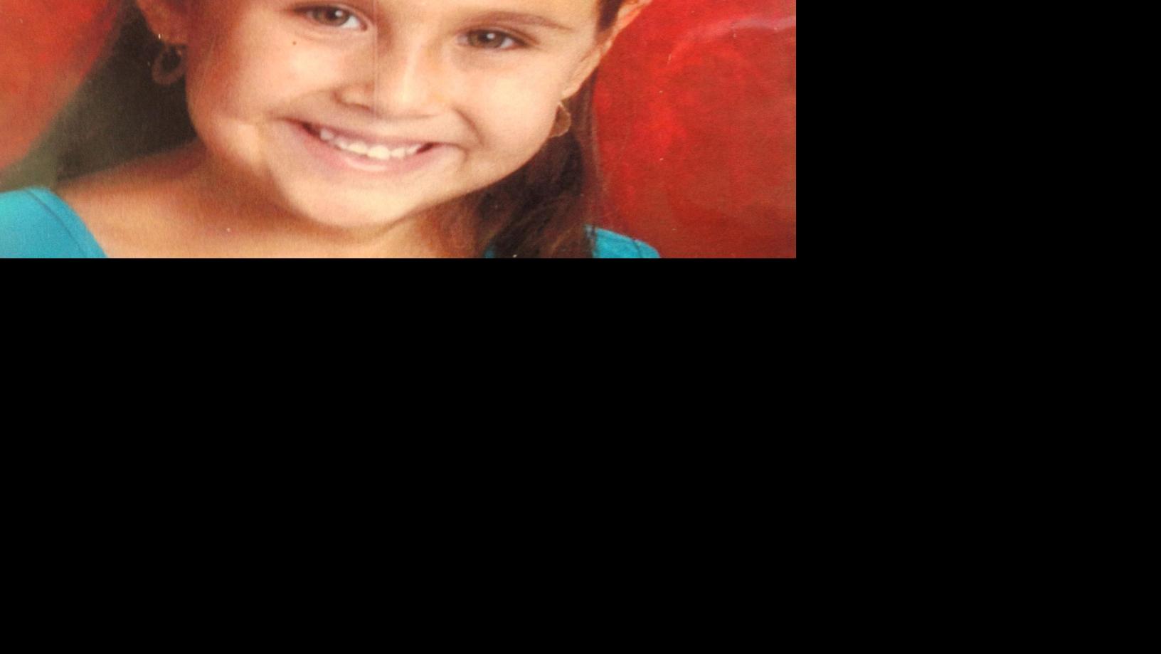 Dad defends himself in Tucson trial of young daughter's alleged killer