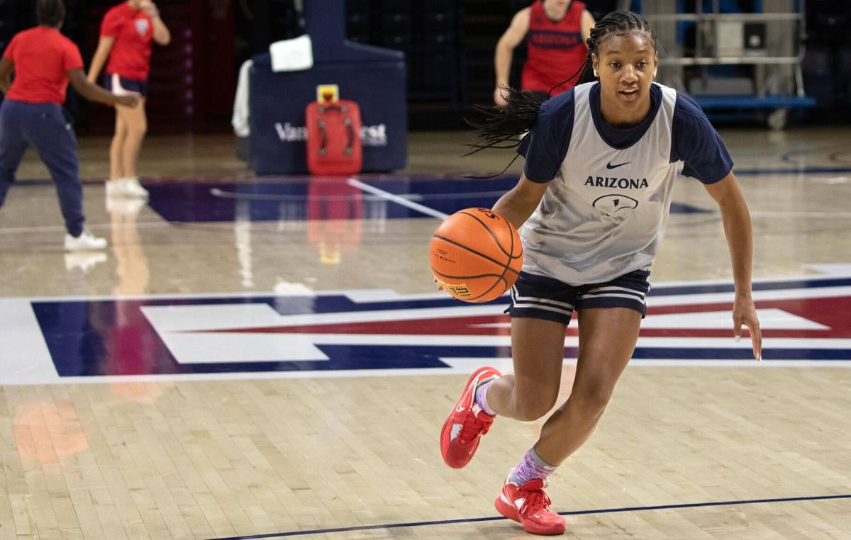 Arizona waits for NCAA to clear transfer G Courtney Blakely