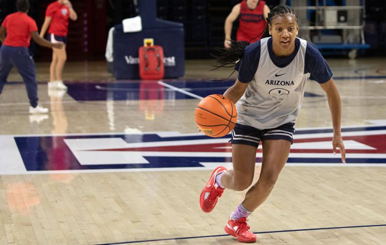 Arizona waits for NCAA to clear transfer G Courtney Blakely