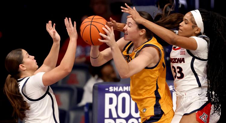 Arizona women hoops blast UNC behind Trammell's 22 points