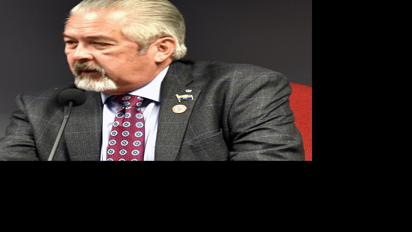 Arizona bill: Real charges for posting political deep fakes ...