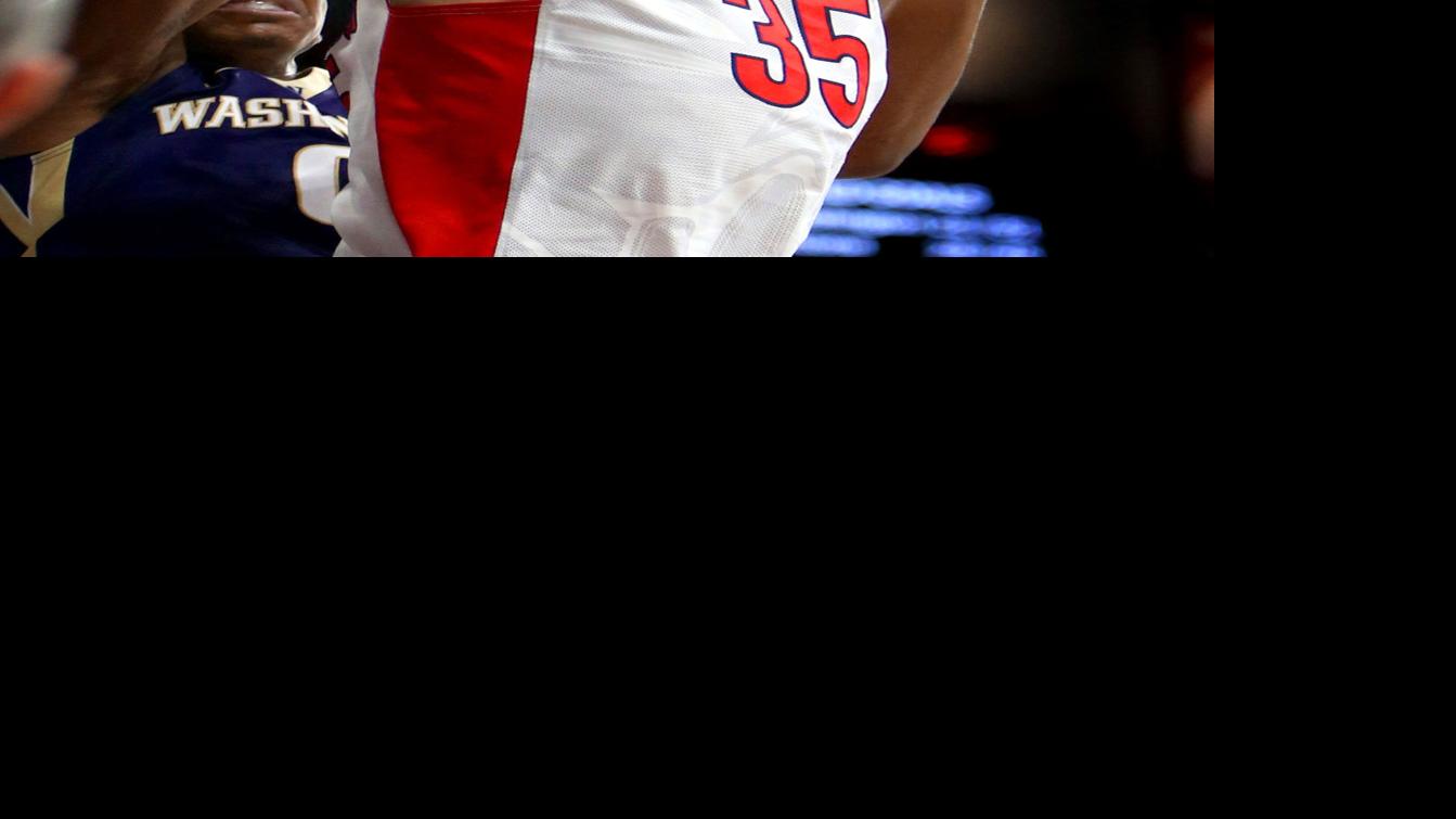 Kaleb Tarczewski | | tucson.com