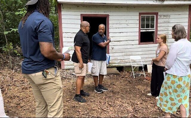 Descendants of enslaved and enslavers explore truth -- The Rev. Robin D ...
