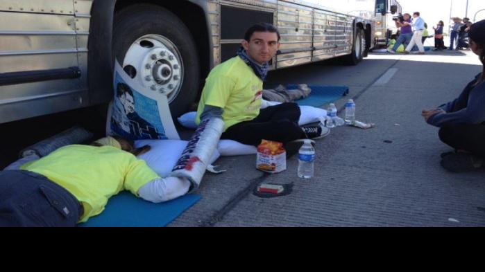 Live video of Tucson immigration protest