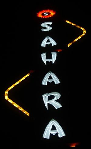 28 of Tucson's best neon signs