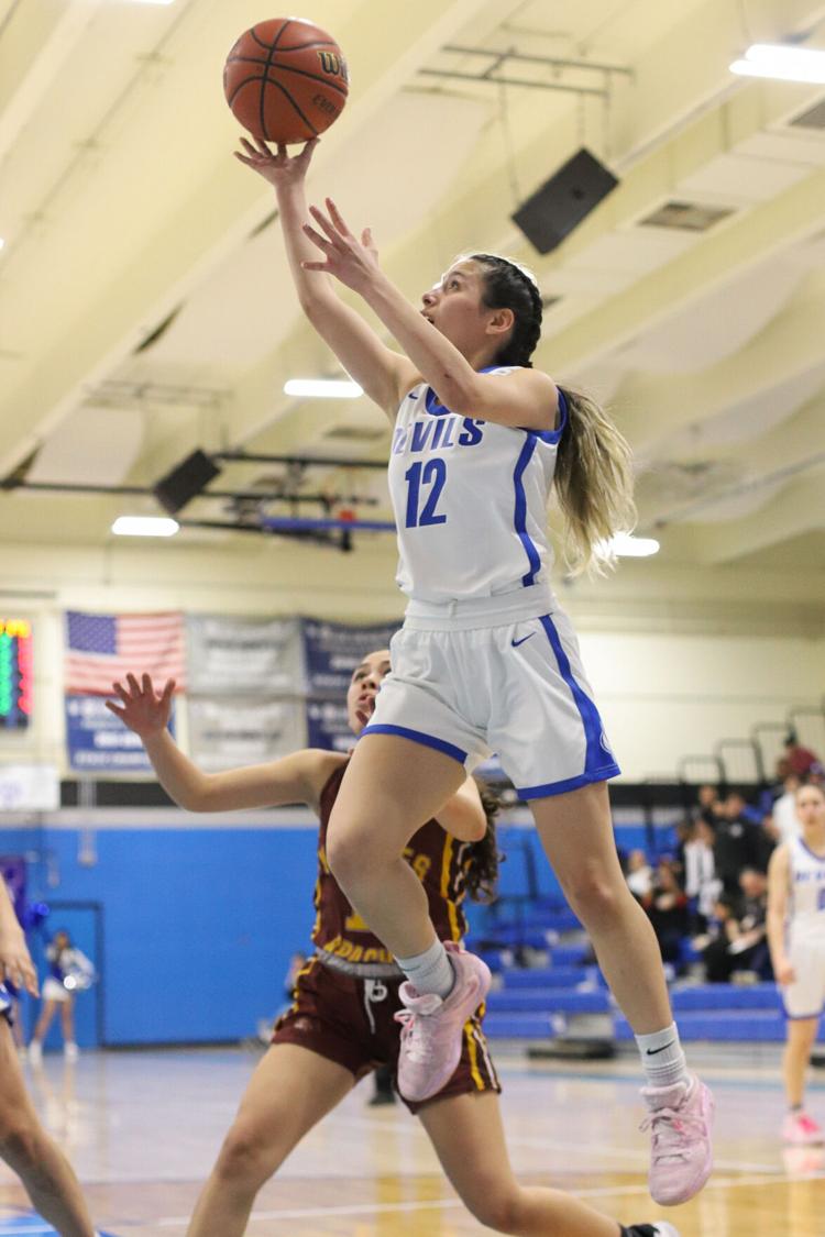 Photos: Top-ranked teams Nogales and Sunnyside, girls basketball