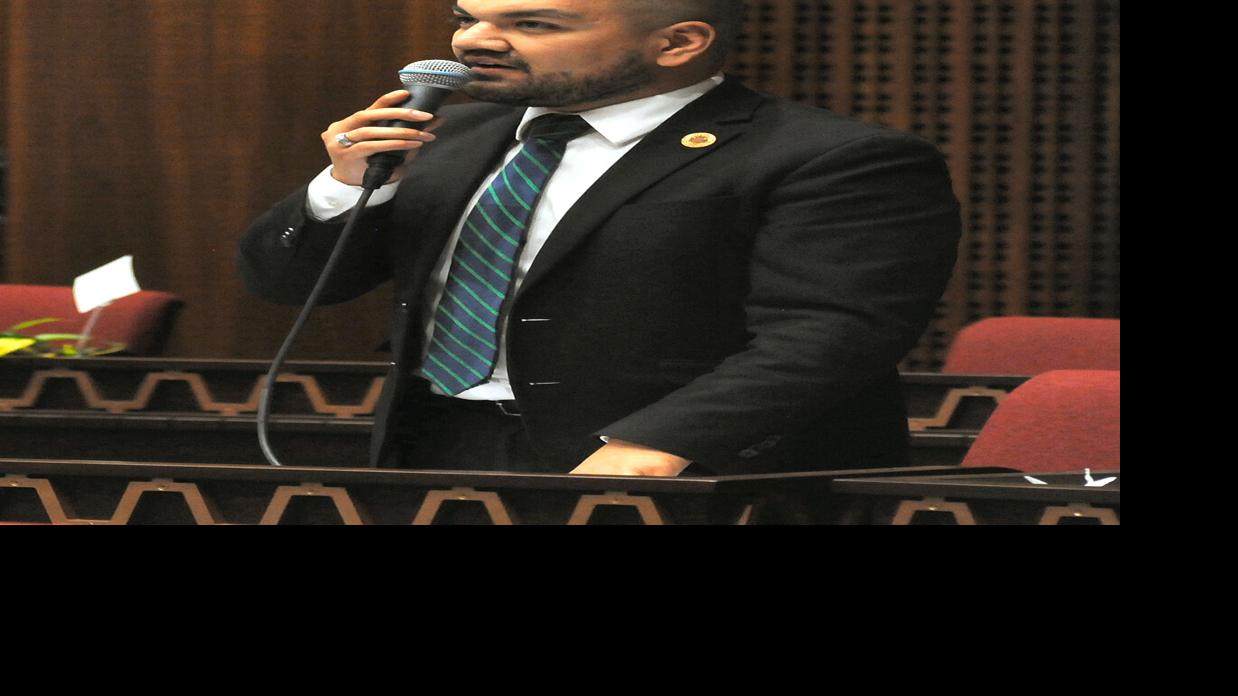 Political Notebook: Seven candidates vie to replace Rep. Cano in Tucson ...