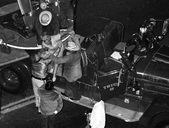 Photos of the 1970 Pioneer Hotel fire in downtown Tucson