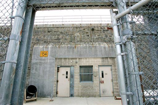 Prison preacher wages polarizing fight against Rhode Island for ...