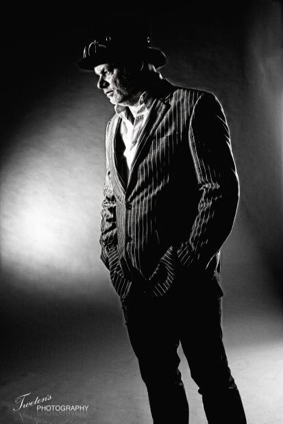 Eaglesmith brings his "Tambourine" to Tucson