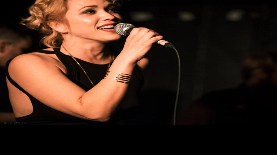 Singer-songwriter Haverly shines light on Tucson women in 'Titanic' video