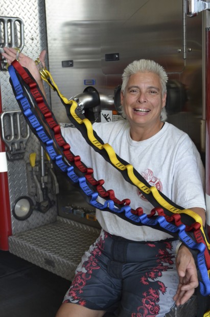 Green Valley paramedic's belt device helps with heavy lifts