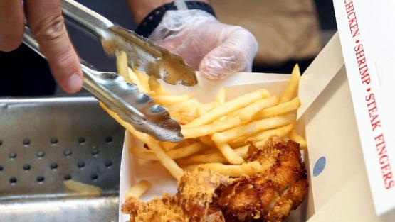 3 Tucson spots land on website's list of best fried chicken in Arizona
