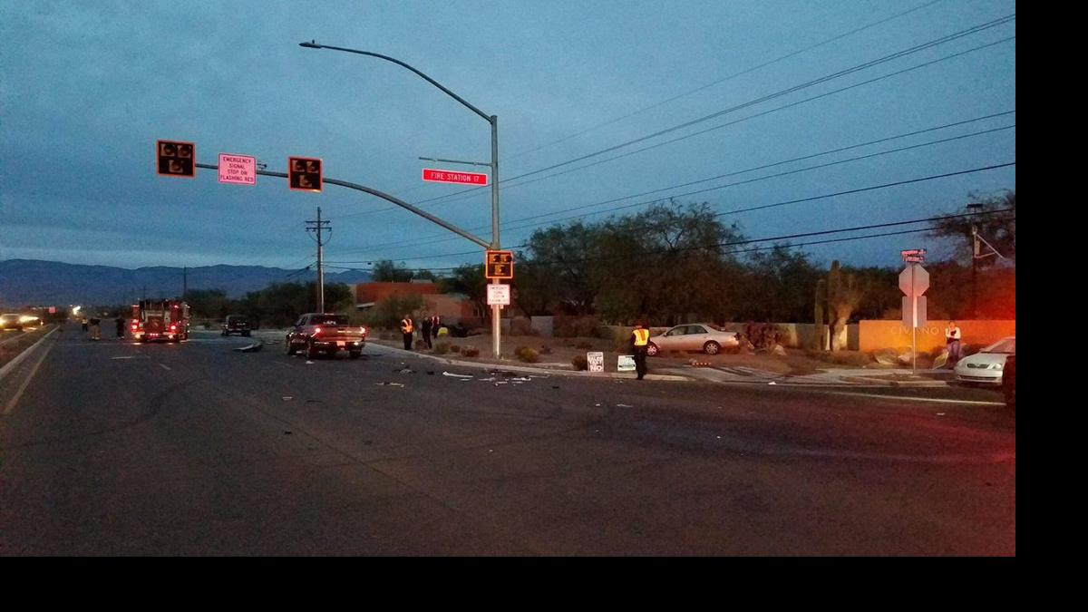 Fatal crash closes Houghton Road on Tucson's southeast side
