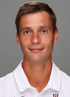 'Huge for our program': No. 14 Arizona edges fifth-ranked Texas in men ...