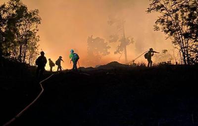 Mount Lemmon, Summerhaven under evacuation as crews battle Bighorn Fire