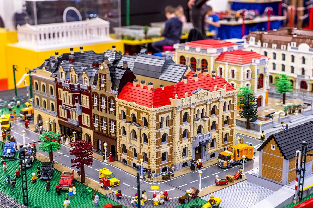 Tucson to host huge LEGO convention
