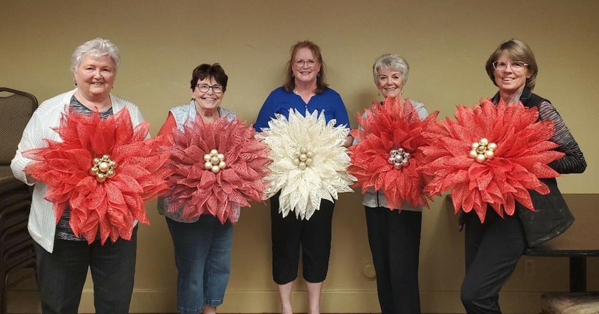 Wreath Making Party Brings Holiday Cheer to Unit 8A