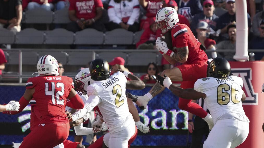 Jack Luttrell staying patient, maturing in Arizona's defense