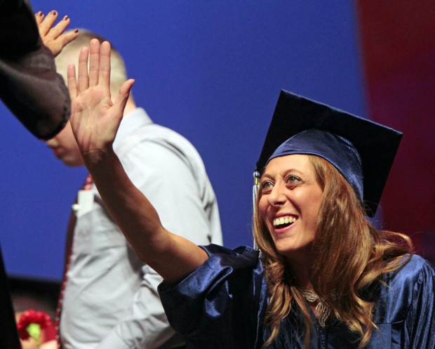 Hundreds receive GEDs at ceremony