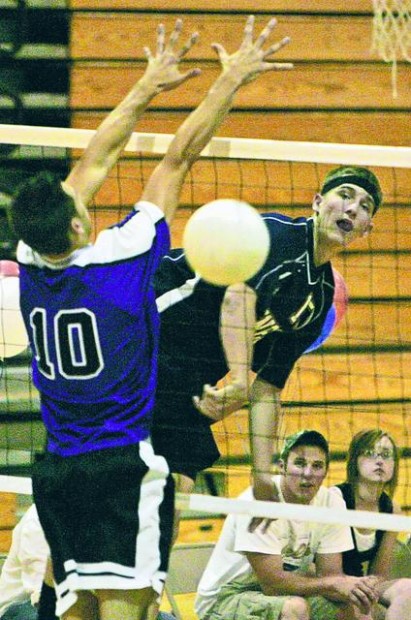 Small libero comes up big in Rangers victory | Sports | tucson.com