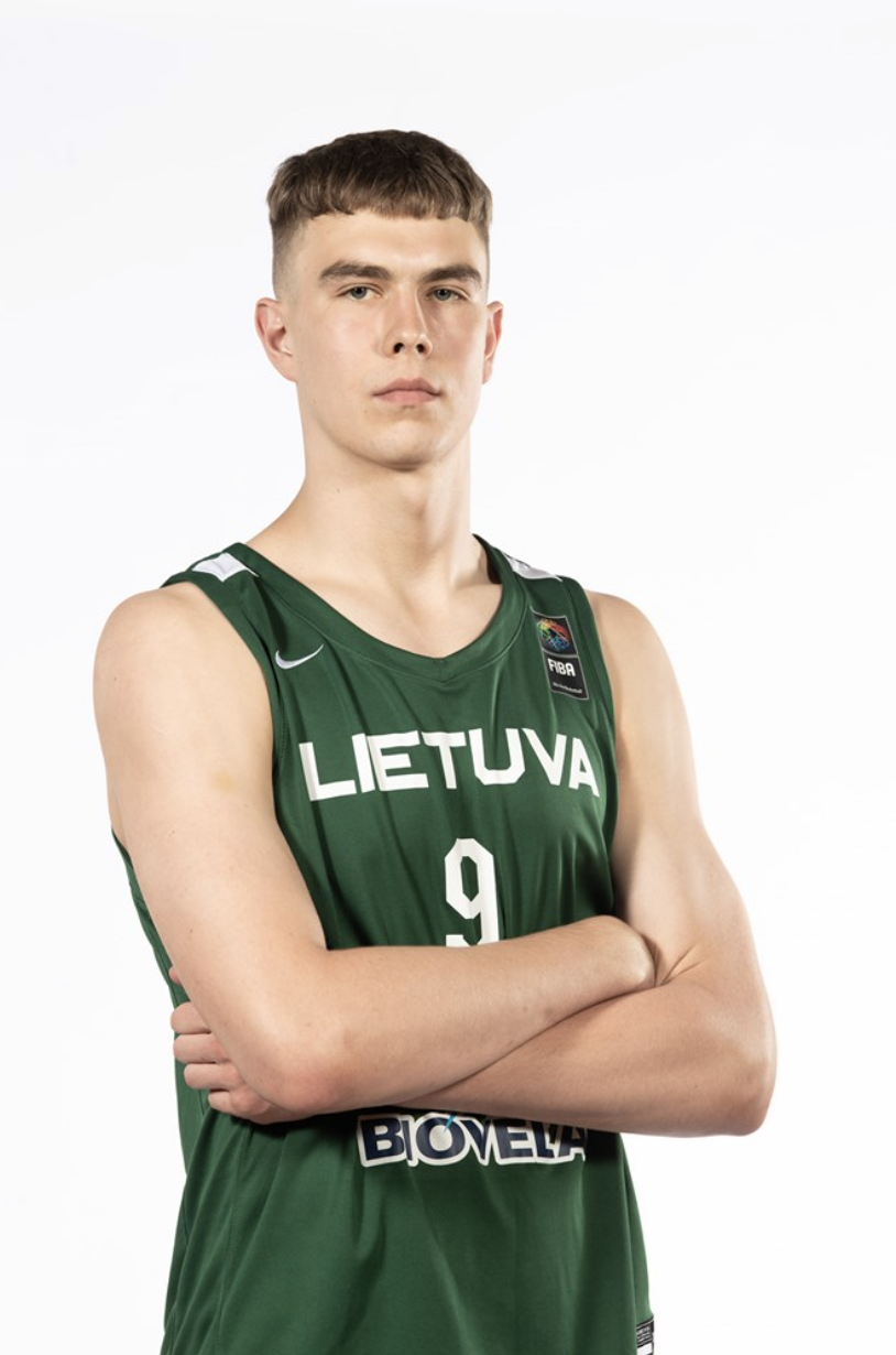 Arizona's Veesaar, Krivas at FIBA U20 European Championships