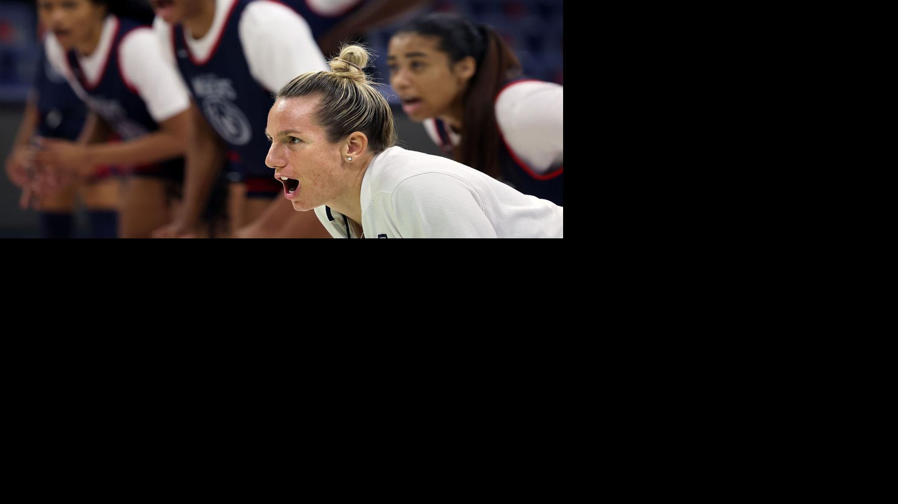 New Arizona women's hoops coach earns praise from Bonvicini