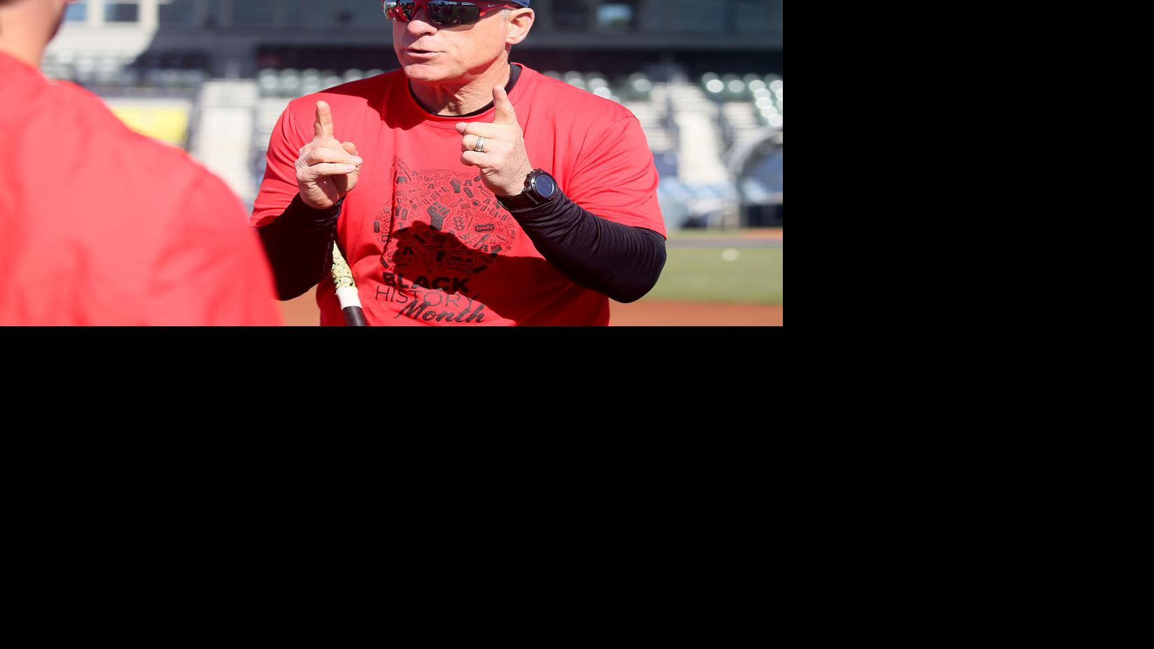 Greg Hansen: Chip Hale winning with Wildcats? There's a nice ring to it ...