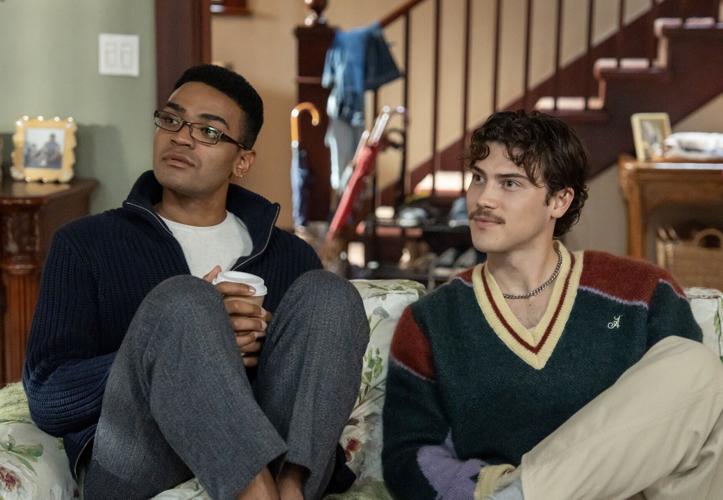 New series 'Adults' isn't exactly swimming with 'Friends'