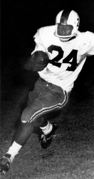 Remembering 2 greats: UA RB Thompson, Tucson High coach Morales