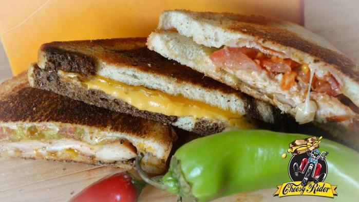 New Tucson Food Truck Focuses On Grilled Cheese