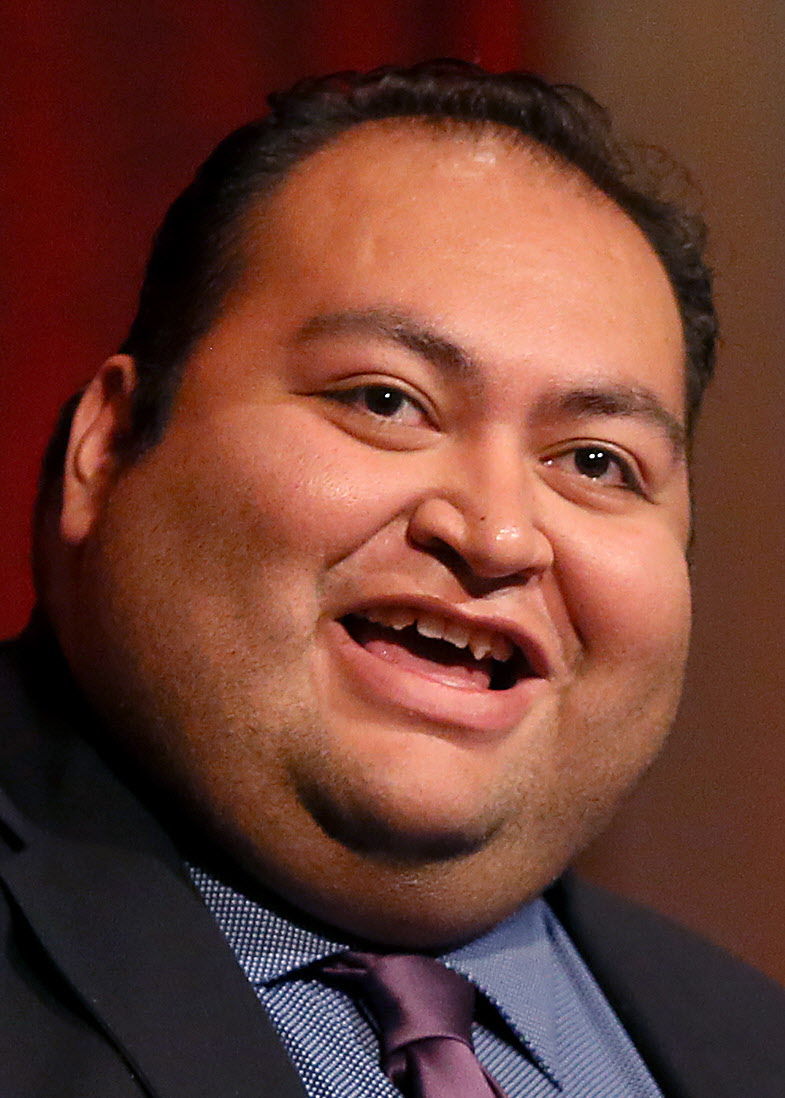 Daniel Hernandez: Arizona can lead the way on sensible gun control ...