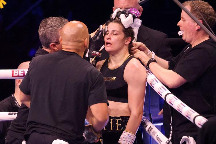 Cameron hands Taylor first pro loss, spoils Irish homecoming | Other ...