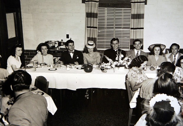 '40s, '50s singles found fun, and often love, at church venue