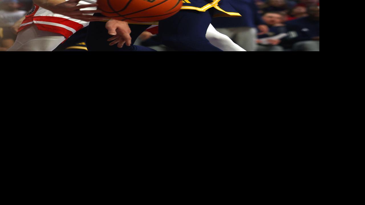 Arizona freshman Dwayne Aristode hits six 3s as Wildcats bury NAU 84-49