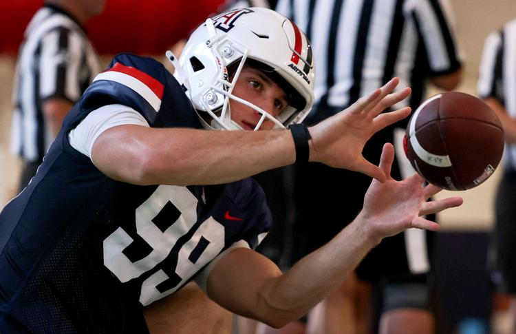 Arizona Wildcats offensive line starting to take shape