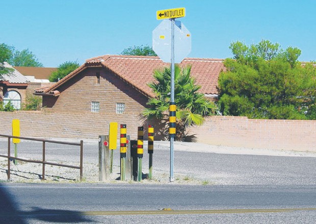 Taxpayer Watch : Missing street sign annoying, possibly dangerous