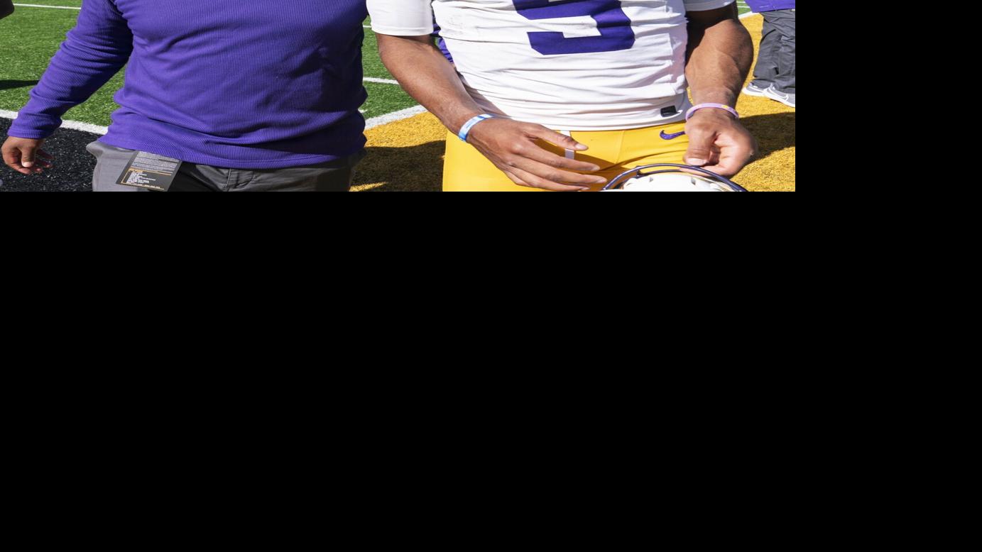 LSU's Daniels, Georgia's Smart highlight AP's midseason SEC honorees