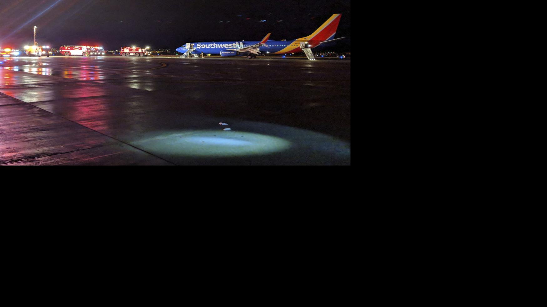 Southwest passengers on flight from Phoenix leap from wing after ...