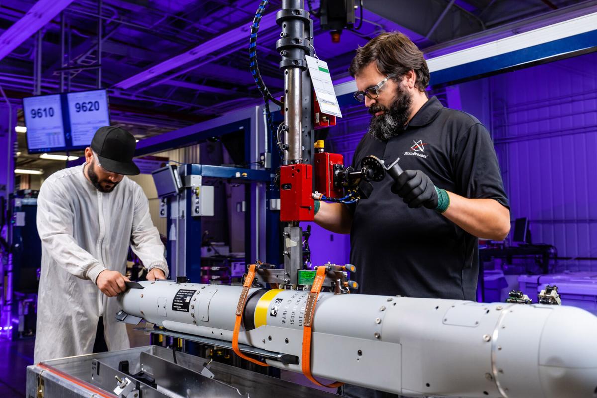 Raytheon Tucson unit wins $750M for smart-bombs, hypersonics
