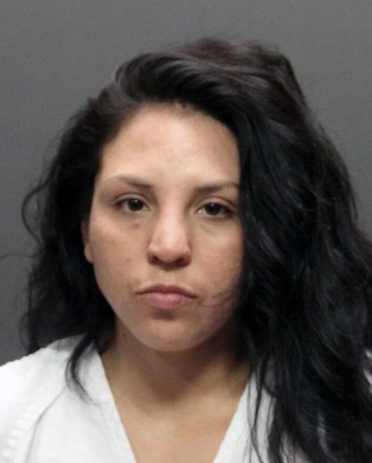 Tucson police: Woman stabbed man to death in parking lot fight