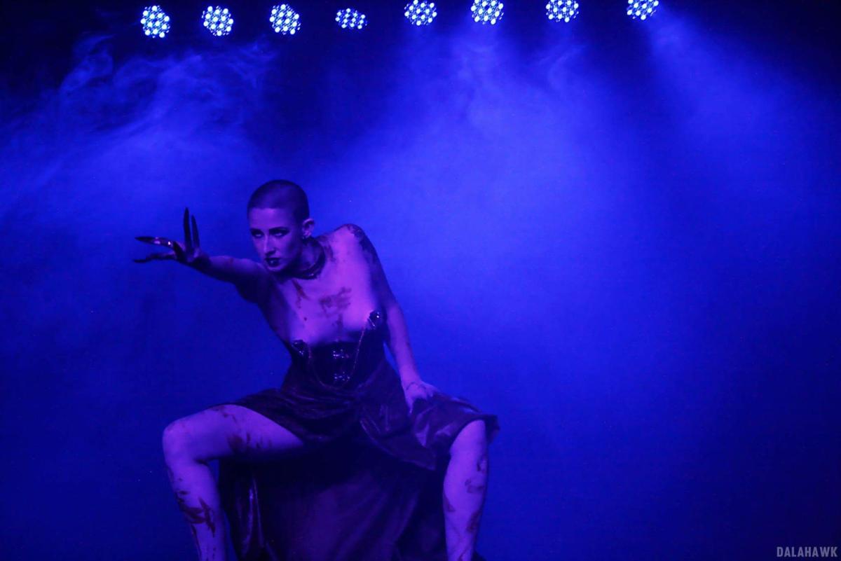 Lessons on confidence from 4 Tucson burlesque dancers | tucson life ...