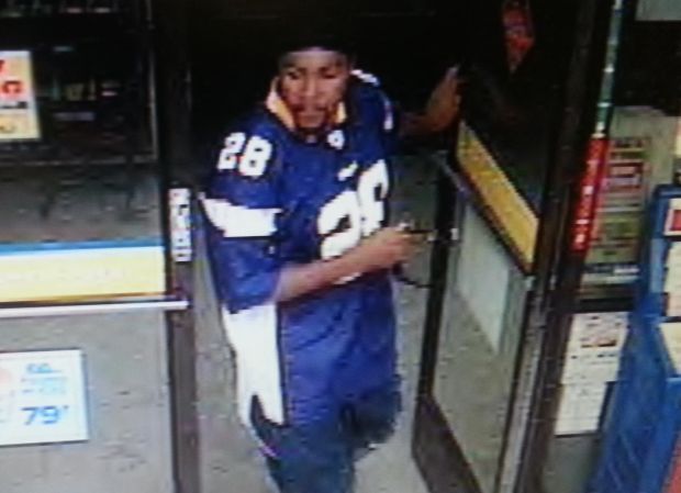 3 sought in connection with purse robbery