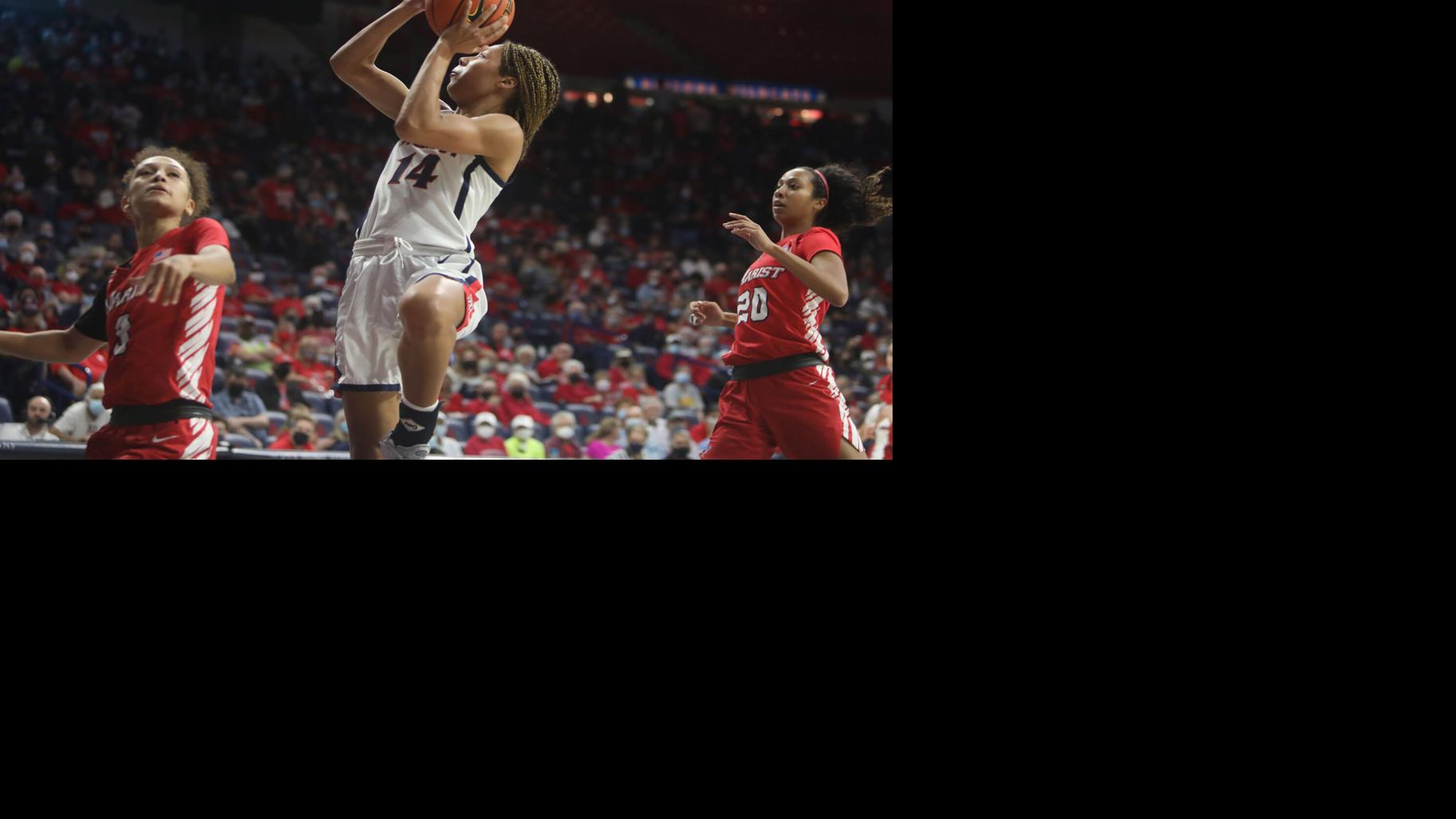 Unbeaten Wildcats eager to mix basketball and beaches on trip to Caribbean