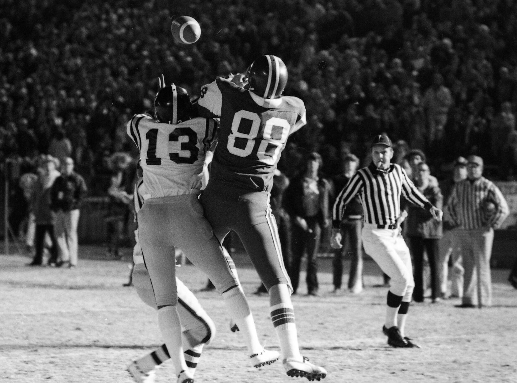 Amphi football celebrates 50-year-old state title win