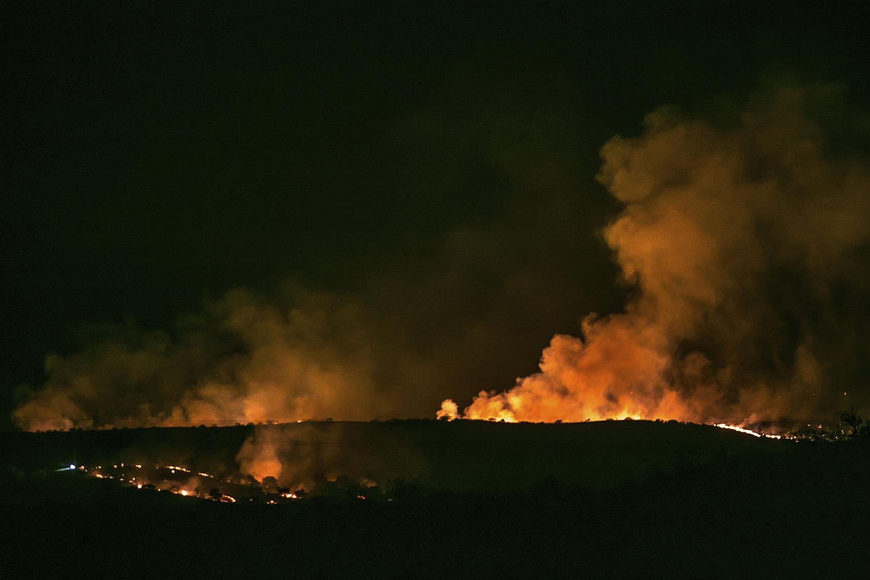 Border agent to pay $220K for Tucson-area wildfire sparked at gender ...