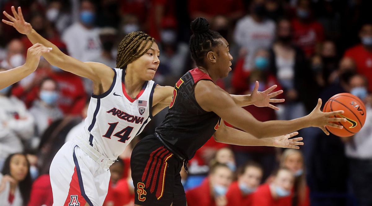 Greg Hansen: Wildcats finish fast in must-win game after another slow start