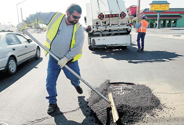 Pothole-repair day goes off smoothly | Local news | tucson.com